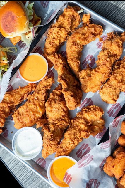 Savvy Sliders Celebrates National Chicken Finger Day with BOGO Chicken ...