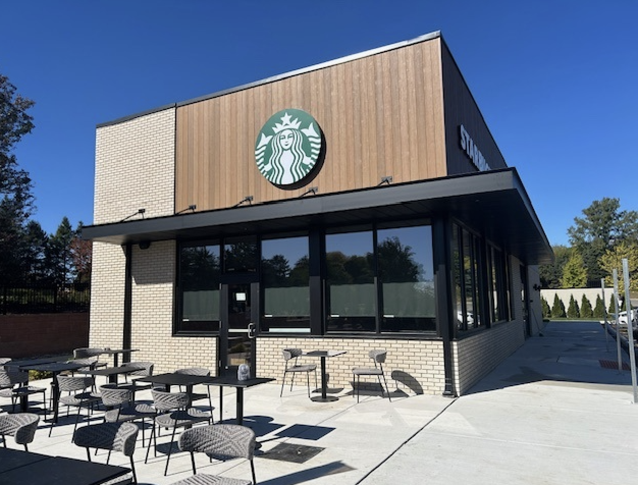 THE VILLAGE OF ROCHESTER HILLS Opens Stand-Alone Drive-Thru Starbucks!